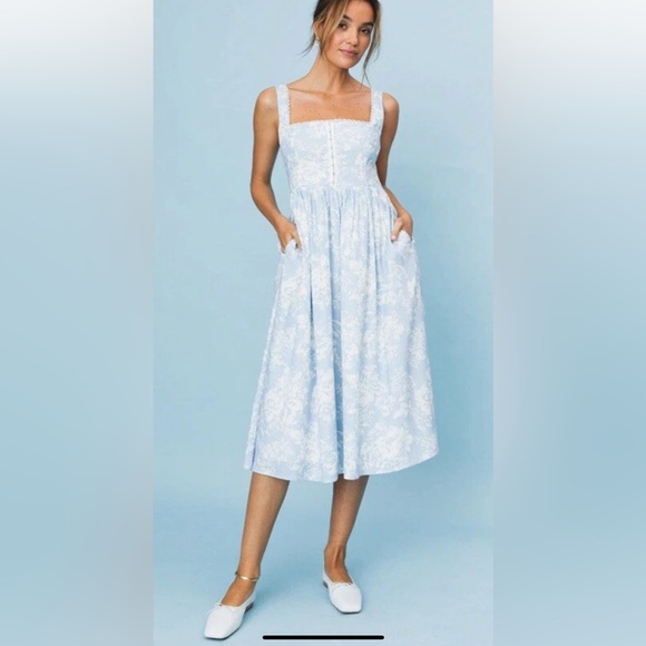 o.p.t | Dresses | Opt Blue Floral Effie Midi Dress | Poshmark